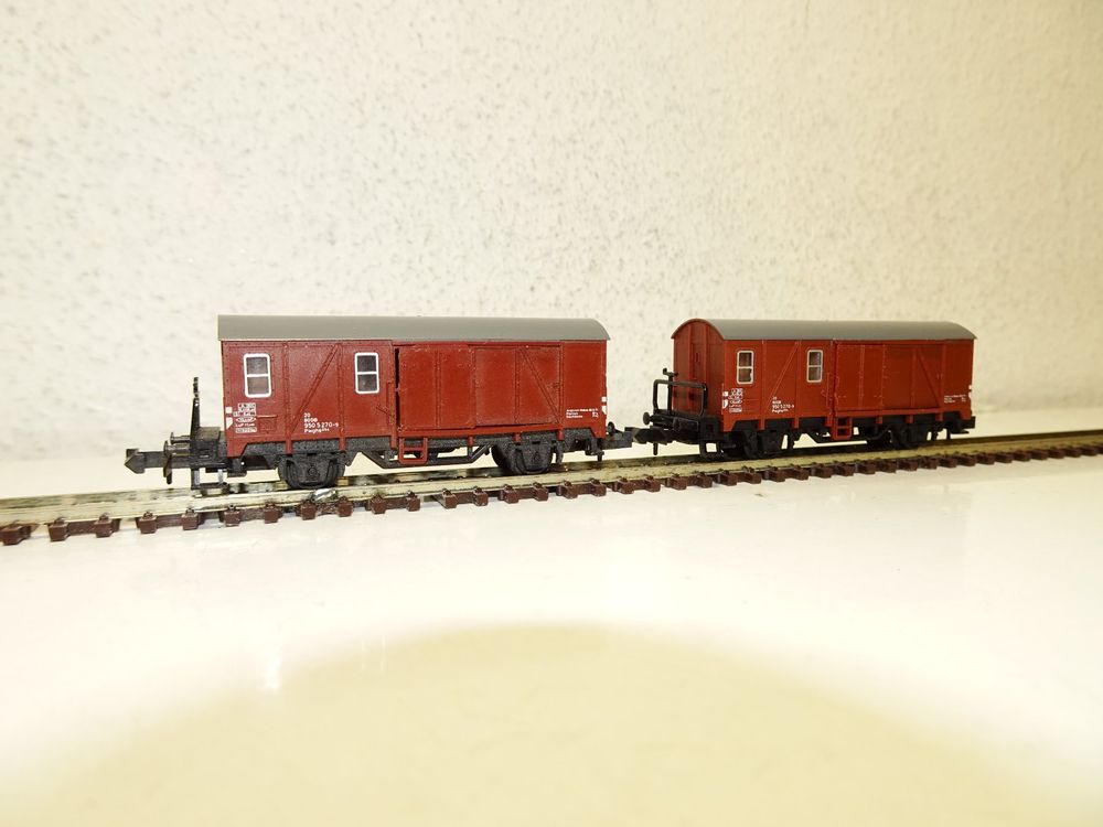 2 Minitrix Güterwagen DB 270-9 Schiebetüren Spur N (6) (Gebraucht) in ...