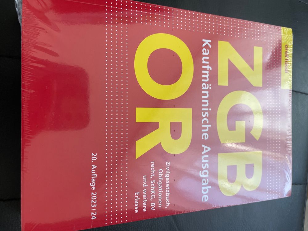 ZGB/OR 2023/2024 (Neu und originalverpackt) in Lommiswil für CHF 21 – mit Lieferung auf Ricardo ...