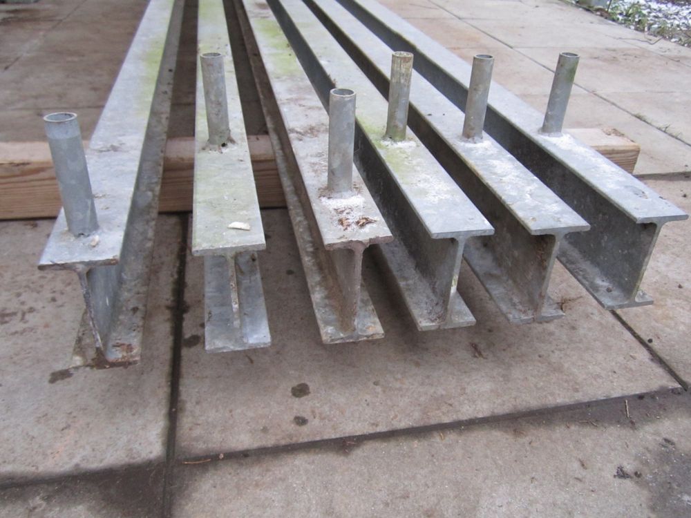 H - Stahlträger H - Eisen-Träger verzinkt (Gebraucht) in ARISDORF für CHF 200 – nur Abholung auf ...