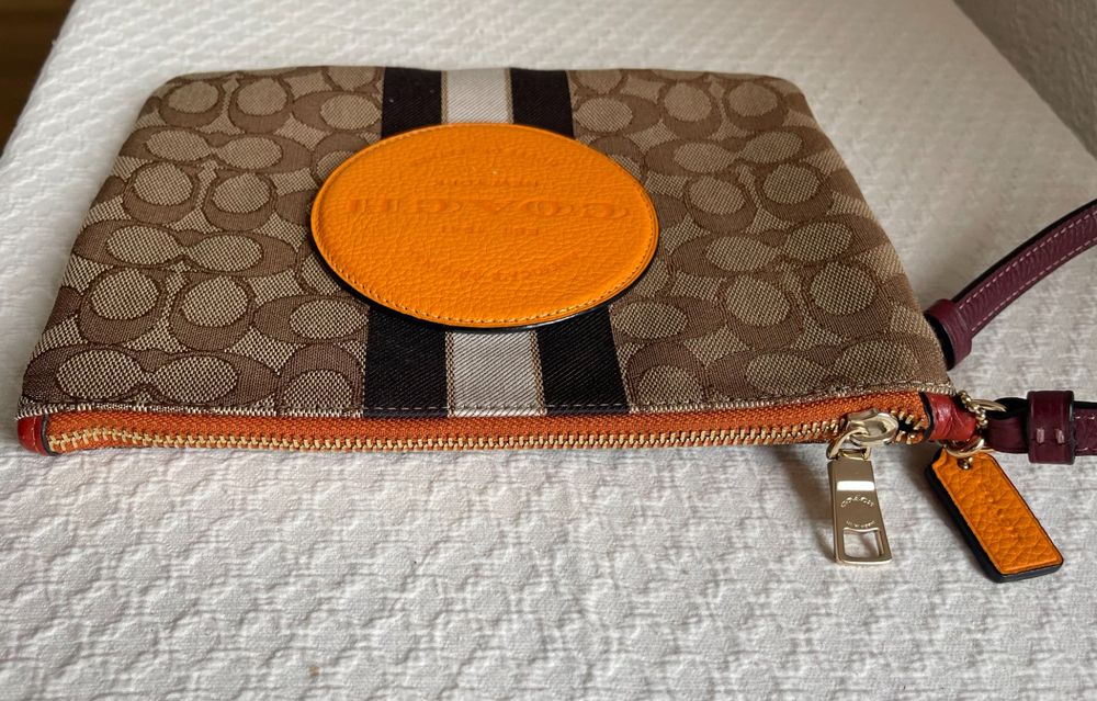 Original Coach Clutch (Gebraucht) in für CHF 40 – mit Lieferung auf ...