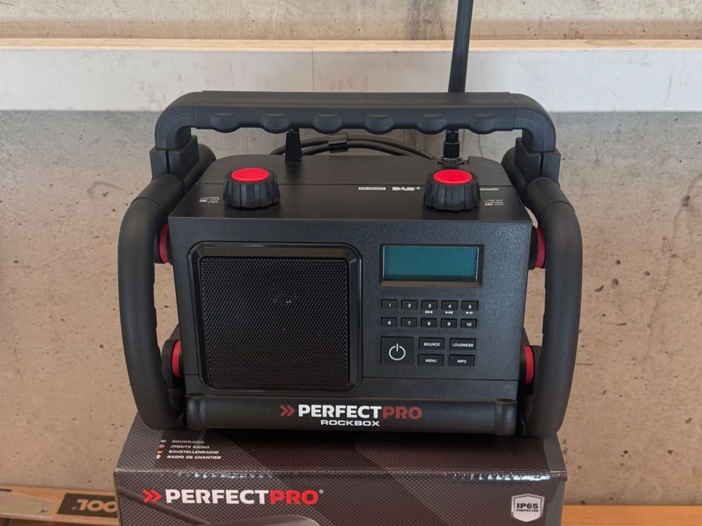 Perfectpro Baustellenradio ROCKBOX (Neu (gemäss Beschreibung)) in Uetendorf für CHF 98 – mit ...