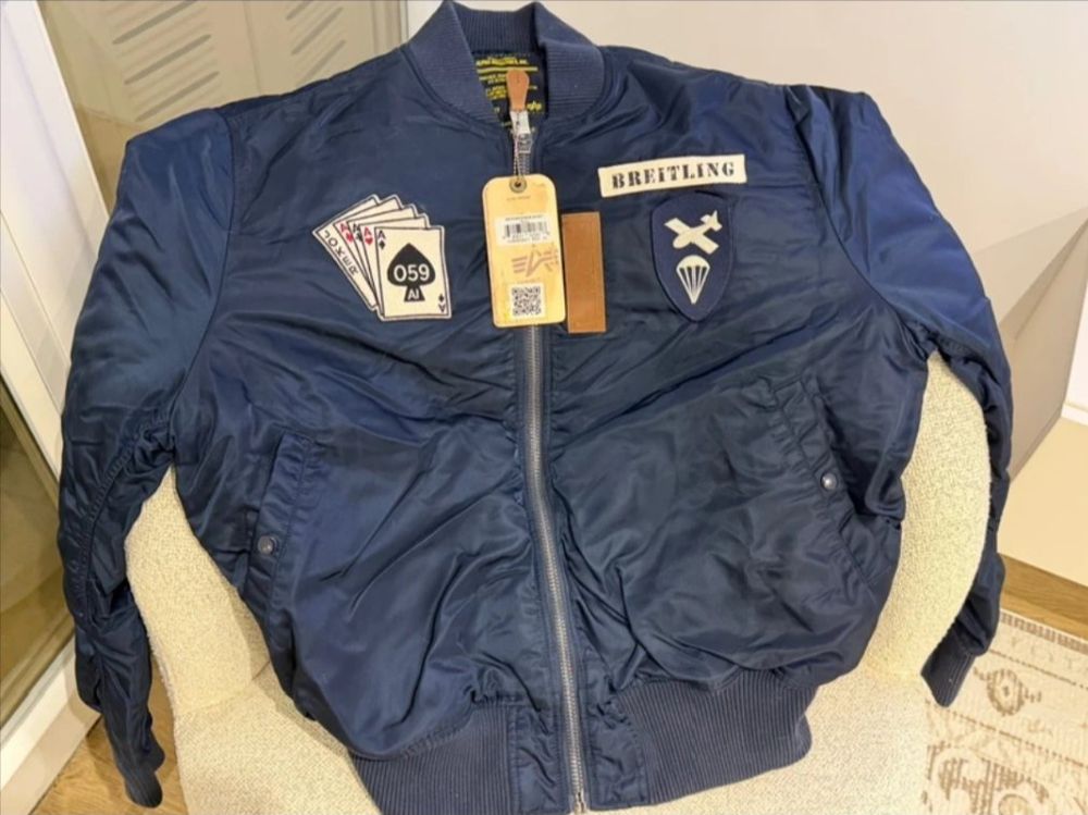 Bombers Breitling , taille XL neuf (Neuf avec emballage d'origine) à ...