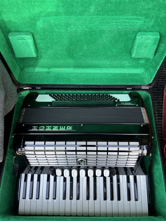 Hohner Tango 2 S (Gebraucht) in Horw für CHF 336 – mit Lieferung auf ...