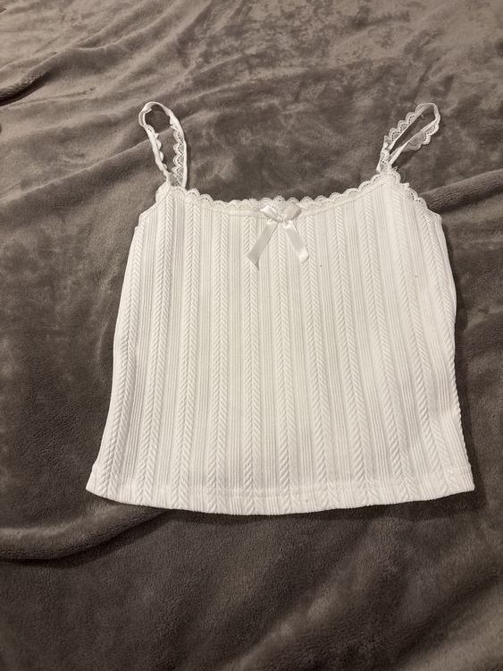 Croc top blanche (Neu (gemäss Beschreibung)) in Bottens für CHF 7 – nur ...