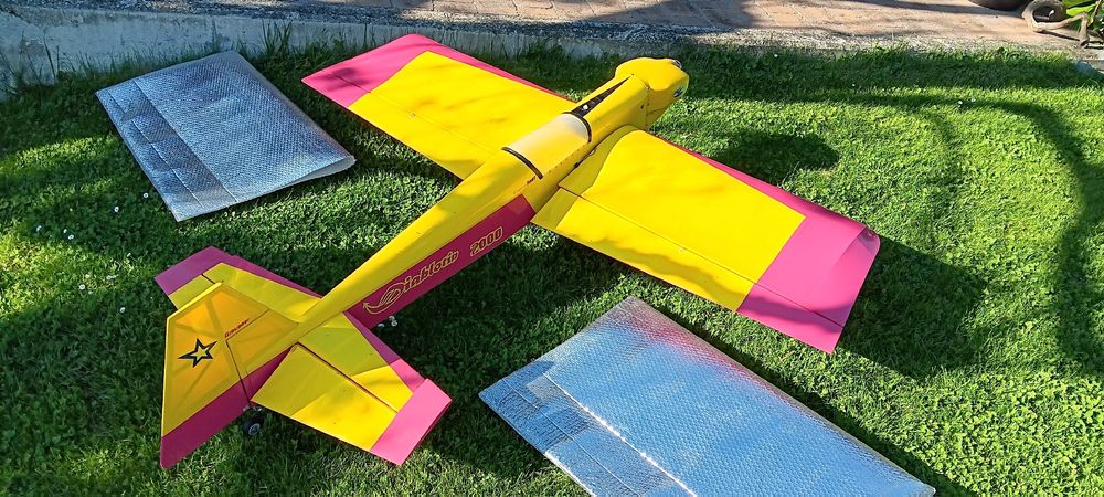 Diablotin 2000 mit Motor und Servos (Gebraucht) in Schaffhausen für CHF ...