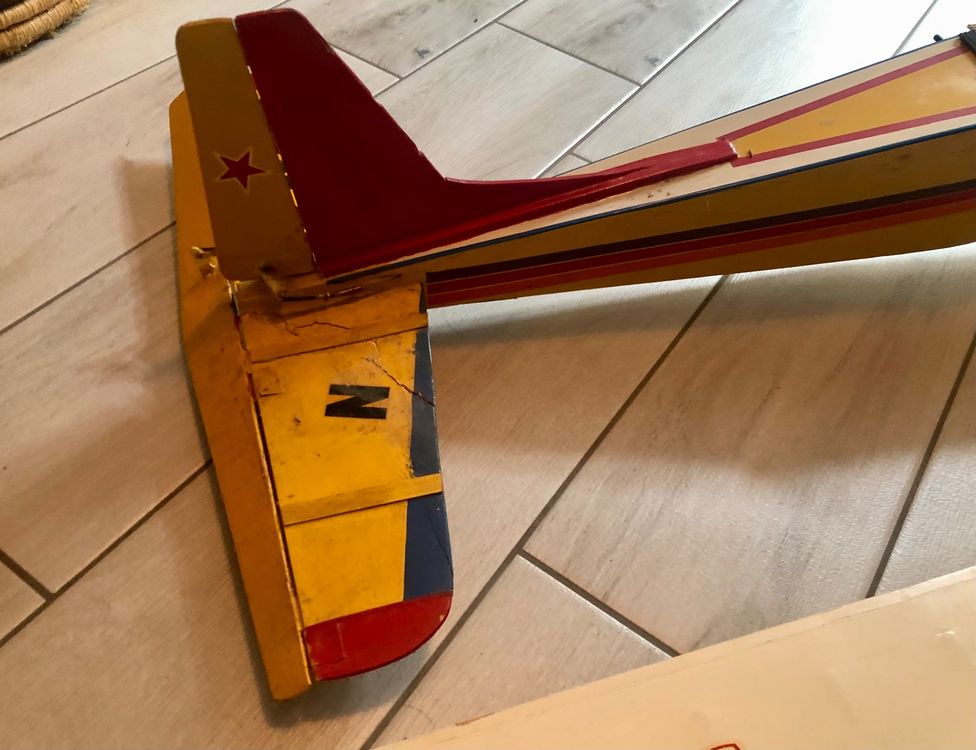 Modellflugzeug Elektro (Gebraucht) in für CHF 10 – mit Lieferung auf ...