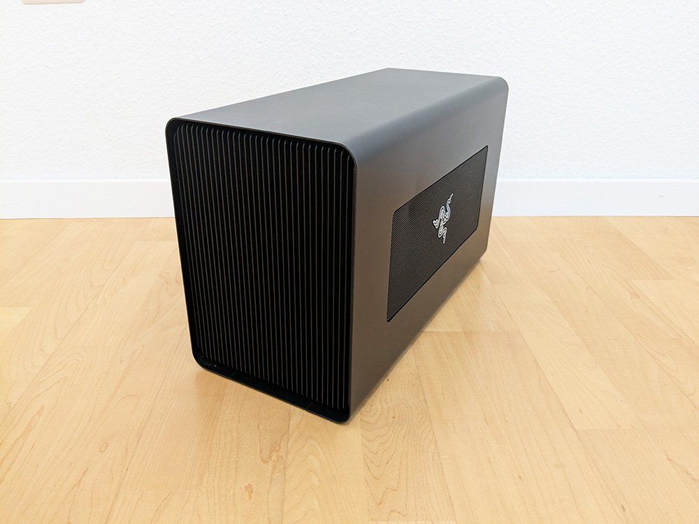 Razer Core X - TB3 eGPU Gehäuse inkl. Nvidia Quadro P4000 (Gebraucht ...