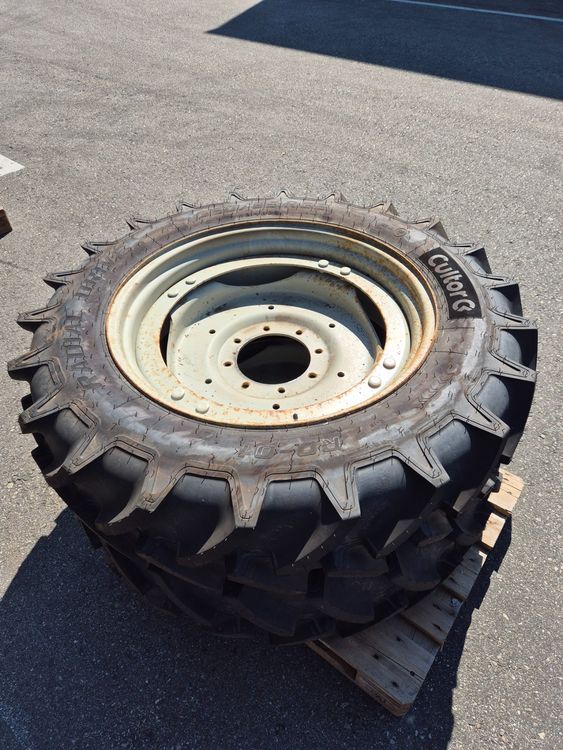 Pneu 320/85 R32 Cultor mit Universalfelge | Kaufen auf Ricardo