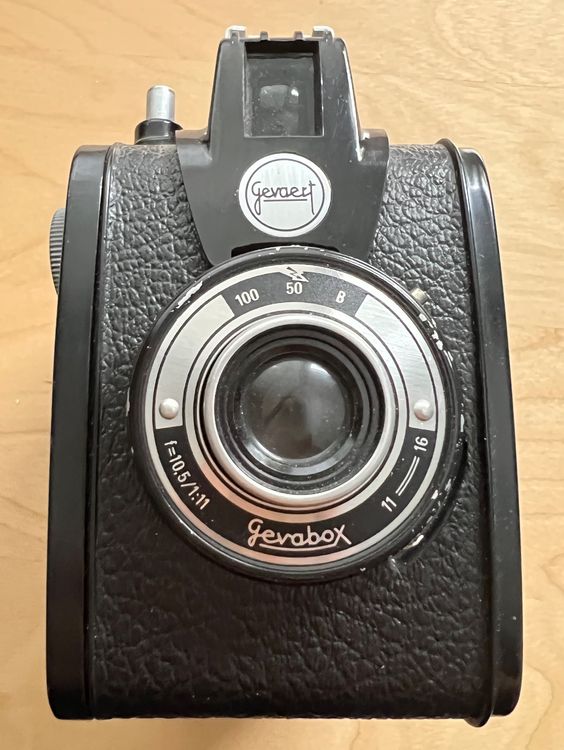 Gevabox von Gevaert mit Blitzgerät und Tasche (Gebraucht) in Rütihof ...