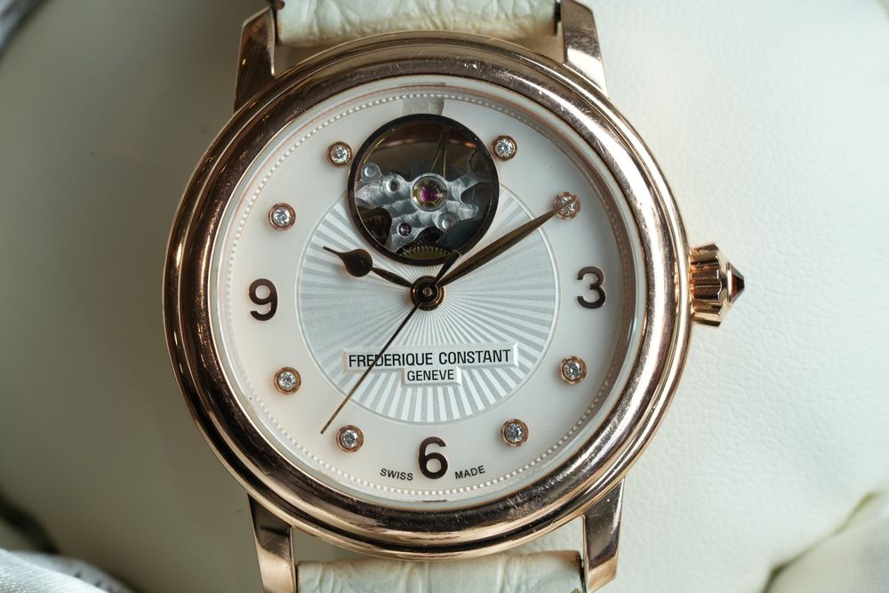 Frederique Constant Heart Beat (D'occasion) à Faoug pour CHF 1 – avec ...