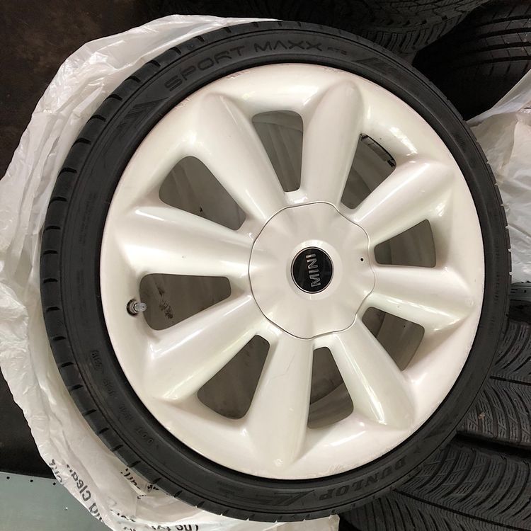 Dunlop Autoreifen 205/40 R18 Mini mit weisser Felge | Kaufen auf Ricardo