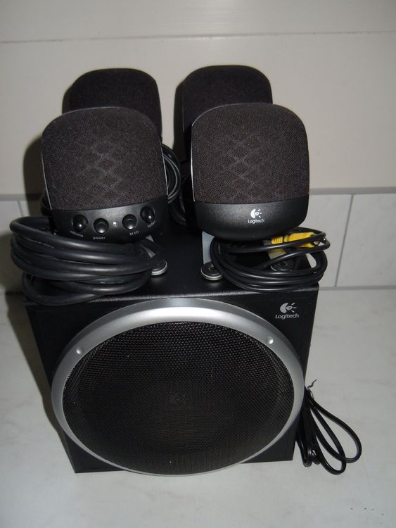 Logitech Z-540 5-teiliges Surround Sound Lautsprechersystem (Gebraucht ...