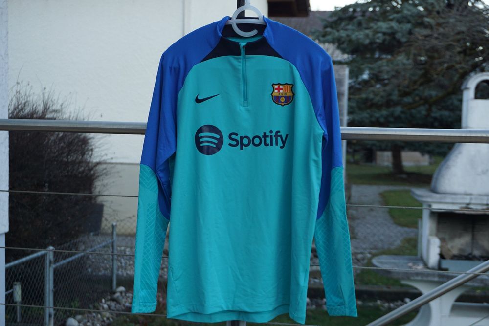 FC Barcelona Fusball/Sport Pullover von Nike (Gebraucht) in Uetendorf ...