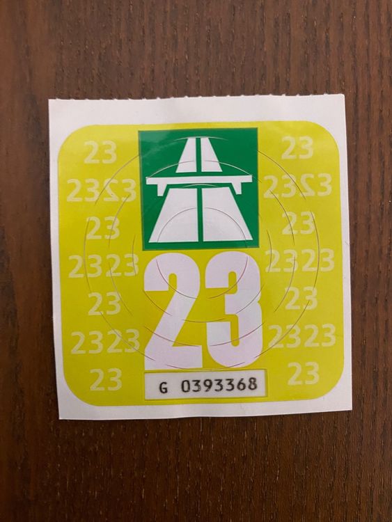 Vignette 2023 | Kaufen auf Ricardo