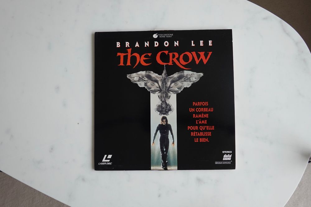 The Crow Brandon Lee Laserdisc Laser Disc (Gebraucht) in Zürich für CHF ...
