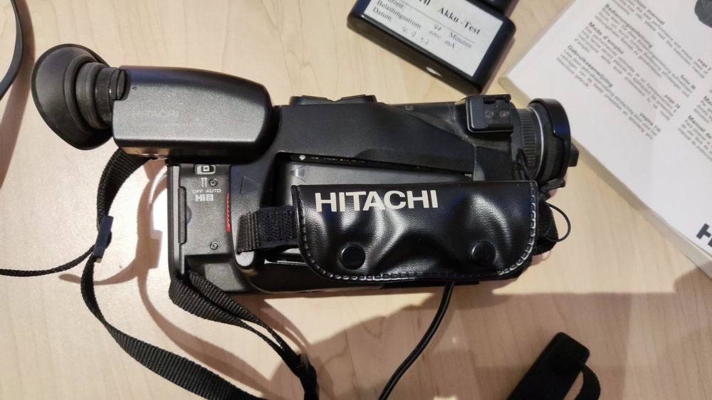 HITACHI VM-H37E HI8 Kamera (Defekt) in Schongau für CHF 40 – mit Lieferung auf Ricardo kaufen