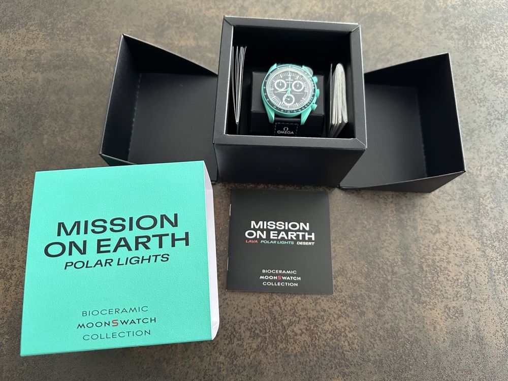 SWATCH Moonphase Mission on Earth POLAR LIGHTS | Kaufen auf Ricardo