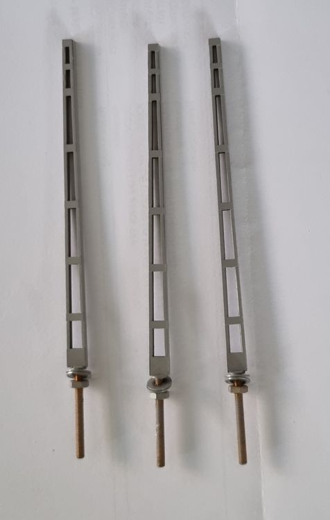 3 x Gittermasten ohne Ausleger für RhB, 1:87 (Neu (gemäss Beschreibung ...