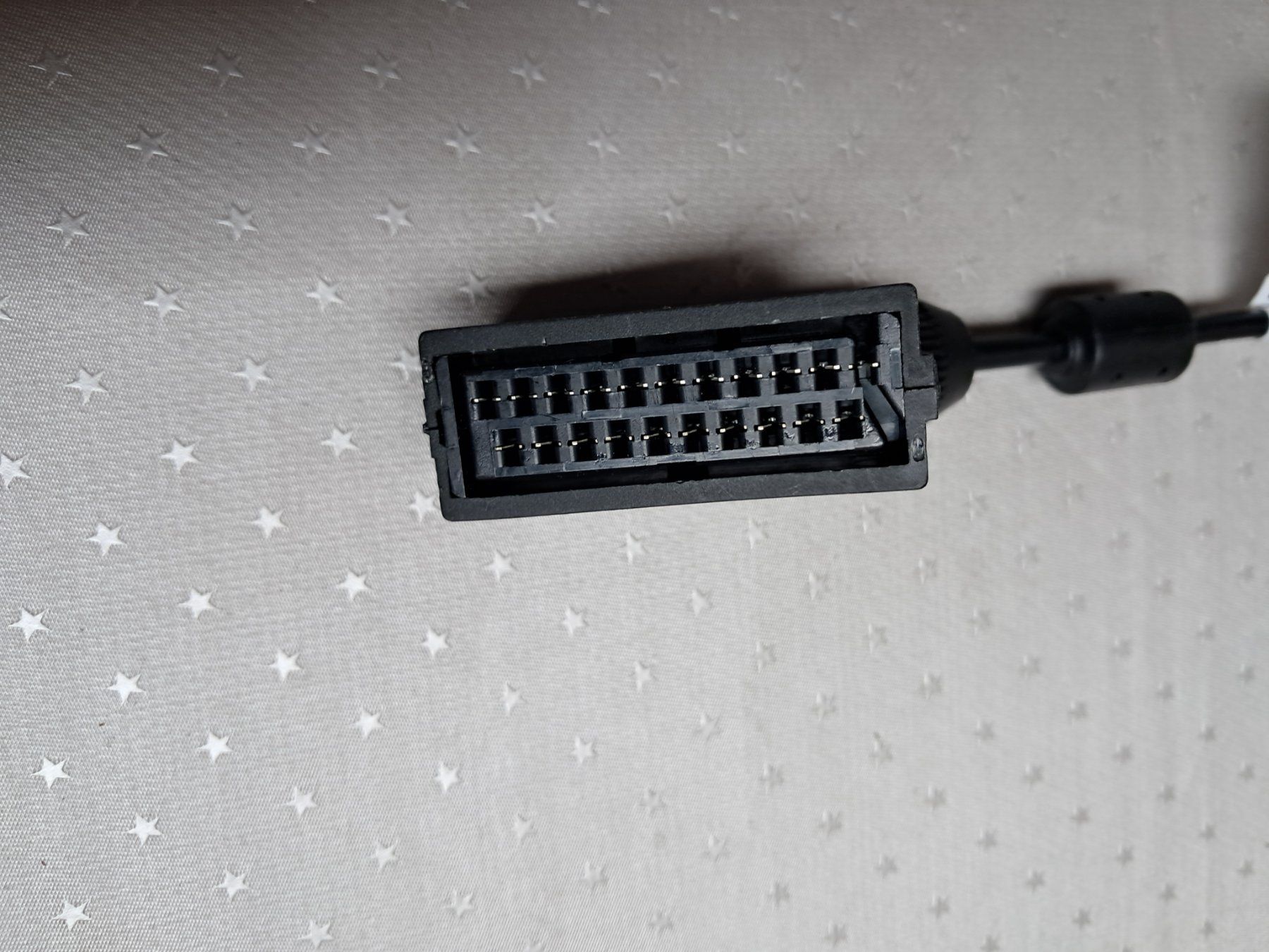 Adaptateur peritel (D'occasion) à moutier pour CHF 9.9 – avec livraison ...