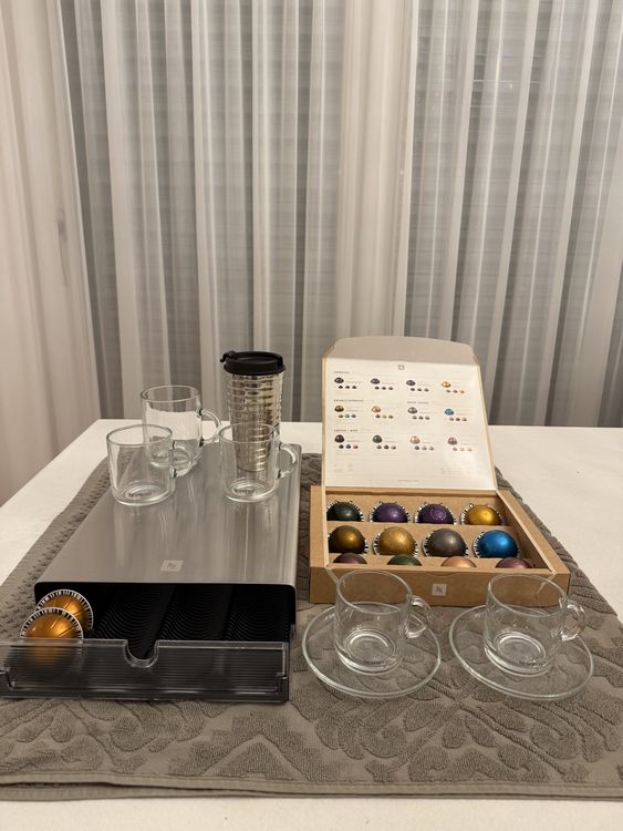 Nespresso Kaffee-Set (Neu (gemäss Beschreibung)) in Dietikon für CHF 40 ...