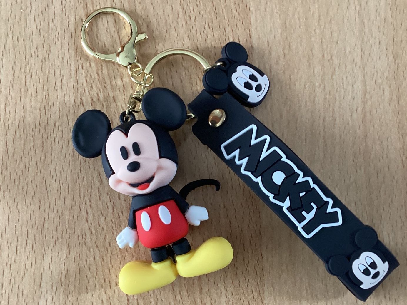 Mickey Mouse/Tom&Gerry/Stich Schlüsselanhänger ! (Neu (gemäss ...