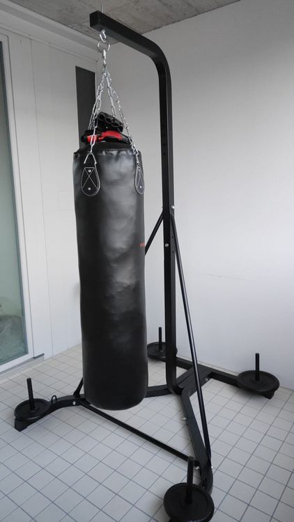 Boxständer mit Box Sack und Handschuhe | Kaufen auf Ricardo