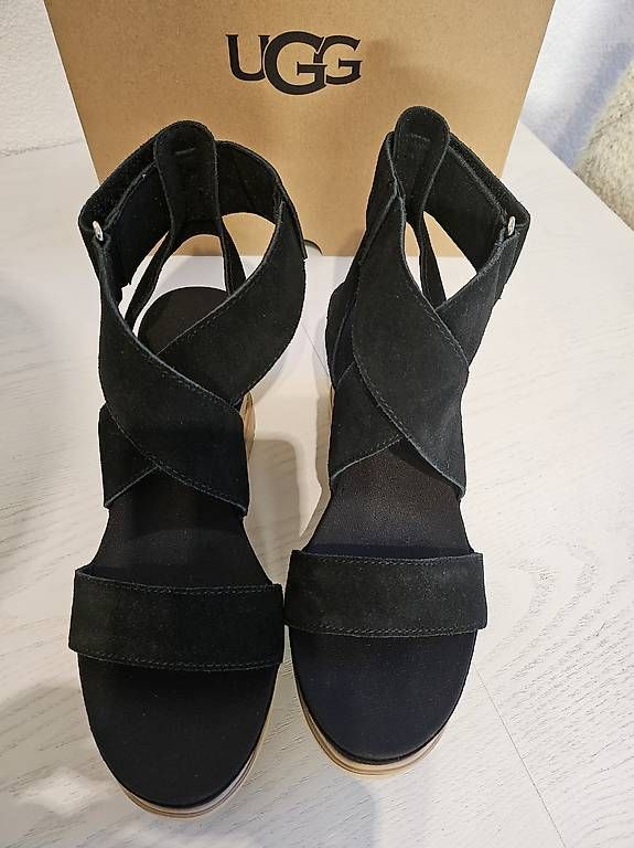 Ugg Ileana Ankle Sandalen (Neu und originalverpackt) in Goldau für CHF ...