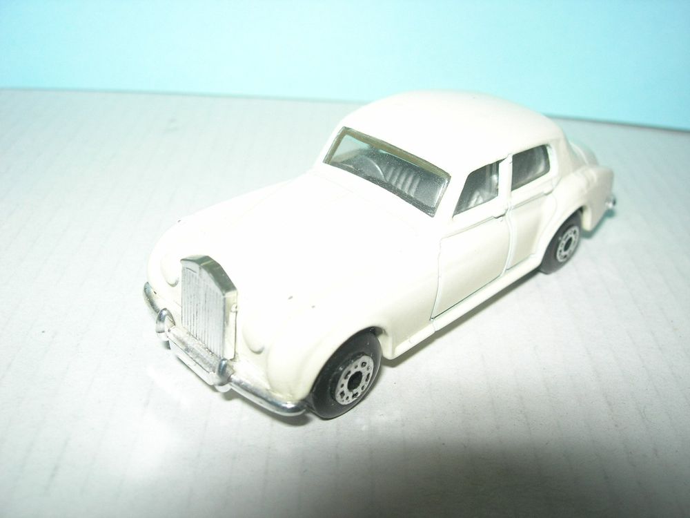 Rolls Royce Silver Cloud ° Matchbox 1:64 (Gebraucht) in Hornussen für ...