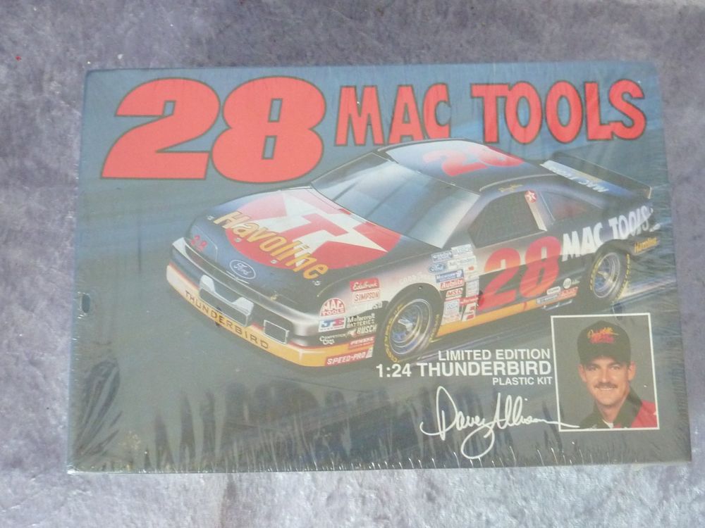 NASCAR Ford Thunderbird Mac Tools 1:24 (Neu und originalverpackt) in ...