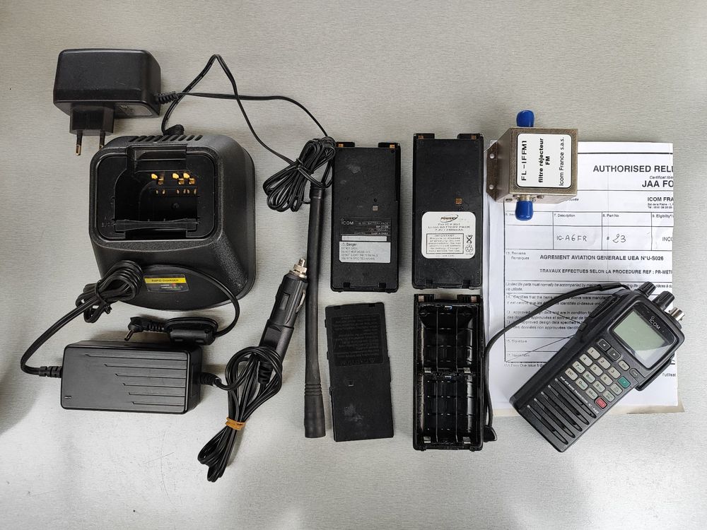 Radio aviation Icom A6 (Gebraucht) in Thun für CHF 100 – mit Lieferung ...