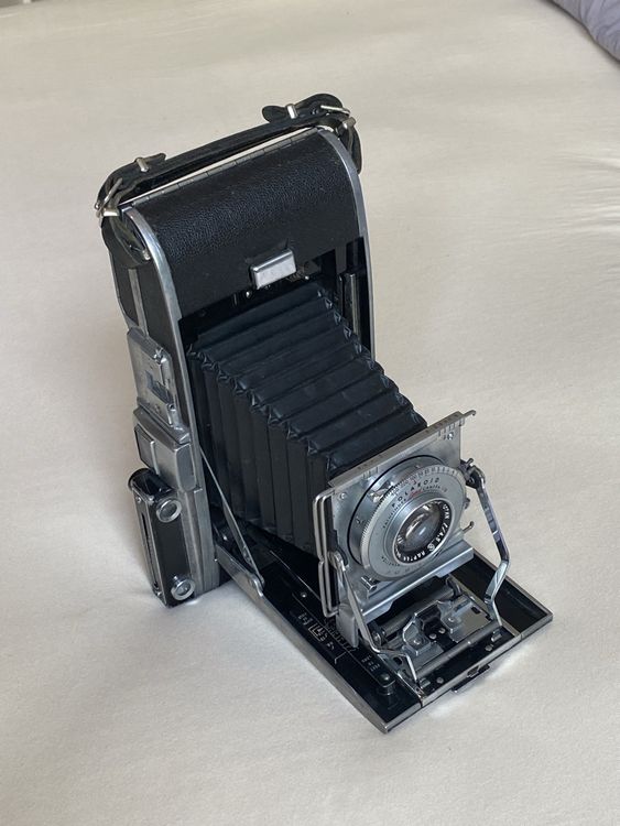 Vintage Polaroid Land Camera, Model 110, unmodified | Kaufen auf Ricardo