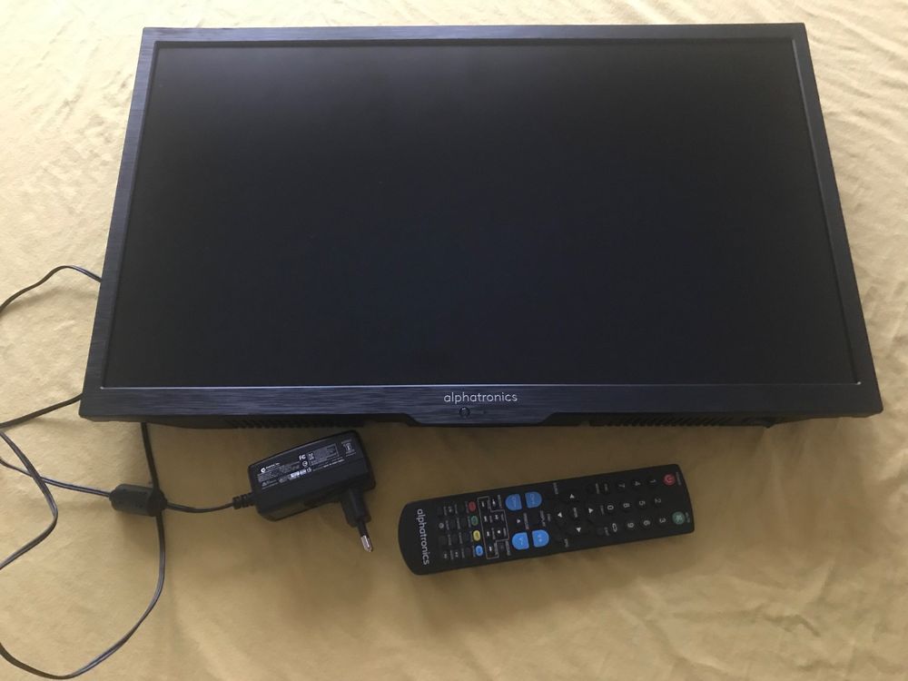 Camper Wohnwagen Fernseher alphatronics SL-22 DSB | Kaufen auf Ricardo