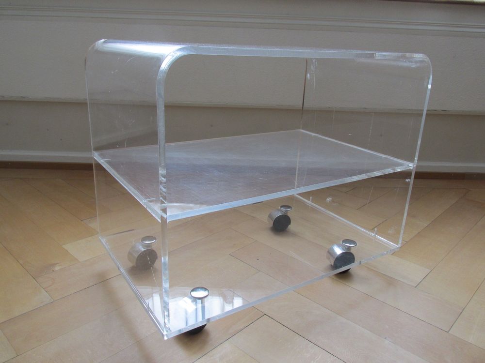 Fernsehmöbel / Kleinmöbel / Rollwagen aus Plexiglas (Gebraucht) in für ...