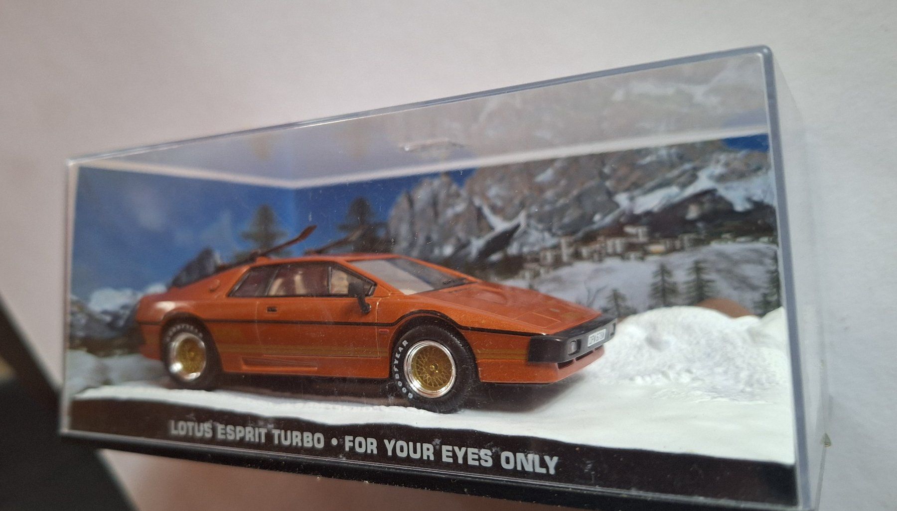 Lotus Esprit Turbo James Bond Diorama For your eyes only (Neu und ...