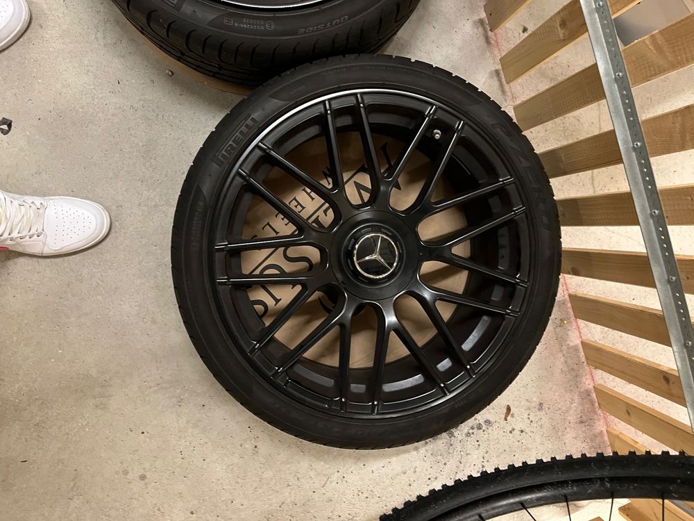 4x Mercedes Benz AMG Replica Felgen mit Sommerreifen (Gebraucht) in ...