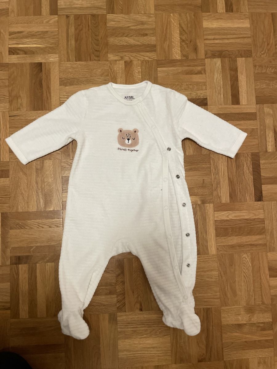 Pyjama Kiabi, 9M, ours brodé, parfait pour l'hiver! (Neuf (Voir ...