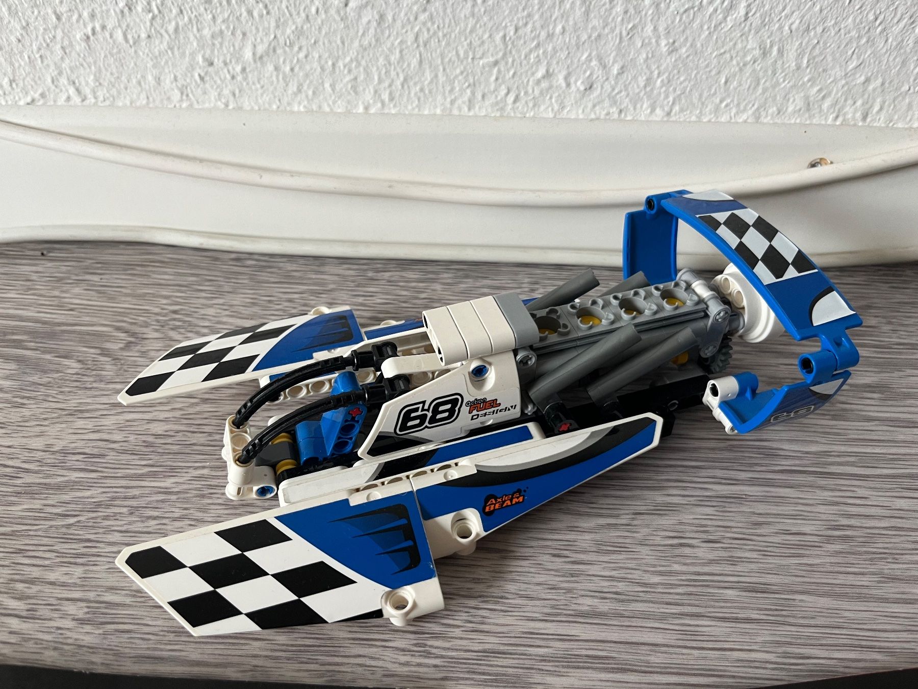Lego Technic Hydroplane (Gebraucht) in Wädenswil für CHF 10 – nur ...