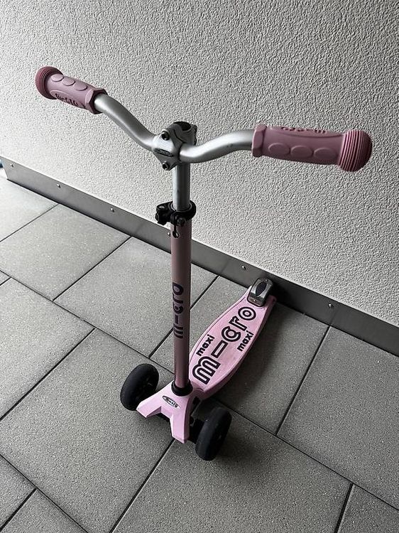 Micro Maxi Scooter in Pink (Gebraucht) in Hildisrieden für CHF 49 – nur Abholung auf Ricardo kaufen
