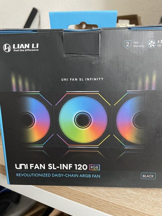 2 x Lian Li Infinity FAN (Gebraucht) in Zürich für CHF 50 – nur ...