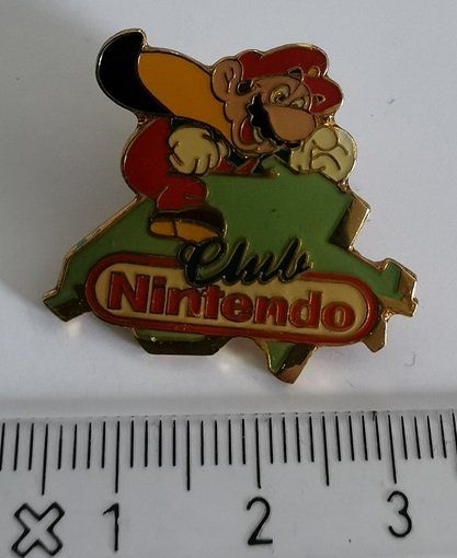 Nintendo Club Super Mario - Pin | Kaufen auf Ricardo