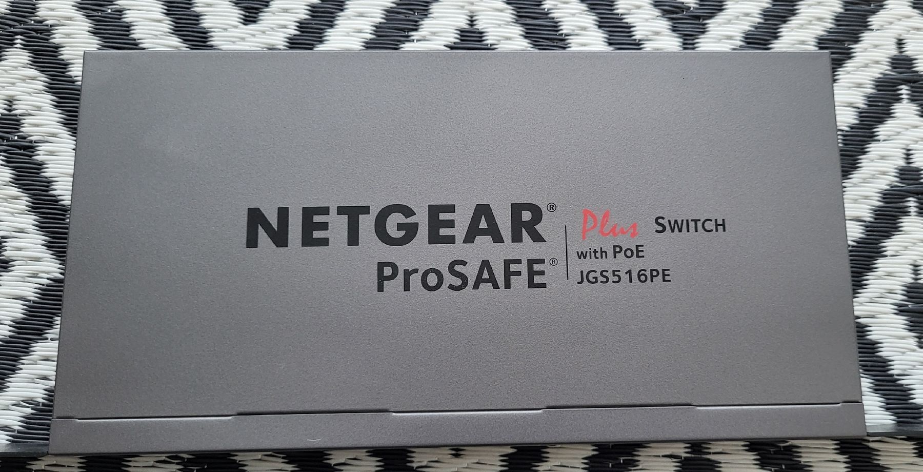 Netgear ProSafe Plus JGS516PE Switch - Top Zustand! 🚀 Einfa (Gebraucht ...