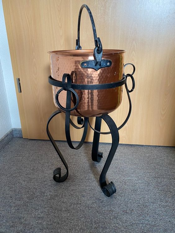 Kupfertopf mit Schmiedeeisenständer | Kaufen auf Ricardo