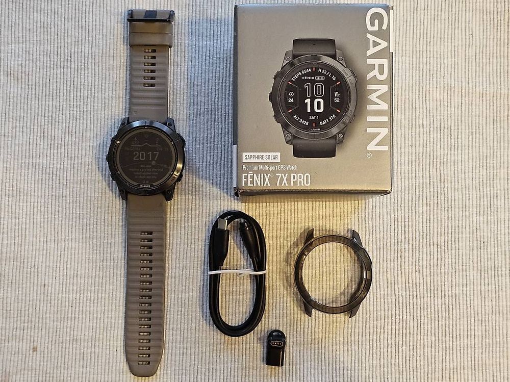 Garmin Fenix 7X Pro Sapphire Solar bewährte Abenteuer-Uhr (Gebraucht ...