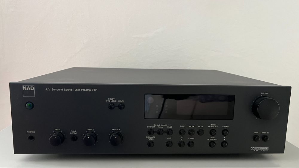 NAD 917 AV Surround Sound Tuner Preamp (Tuner/Vorverstärker) | Kaufen ...