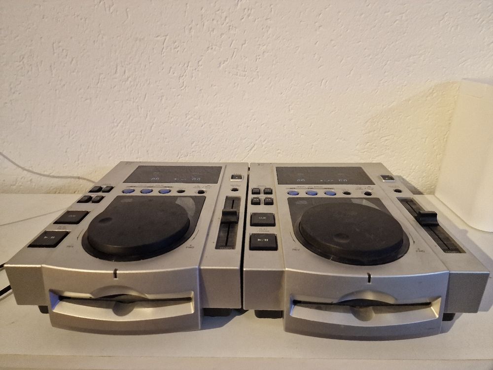 2x DJ CD Player | Kaufen auf Ricardo