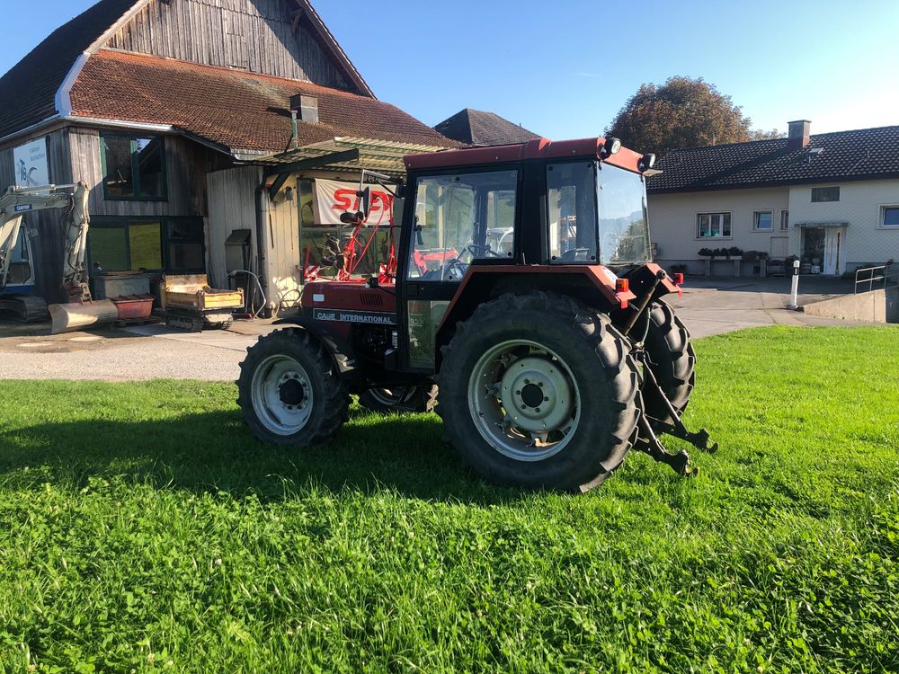 Traktor IHC 833 (Gebraucht) in Jona für CHF 9690 – nur Abholung auf Ricardo kaufen
