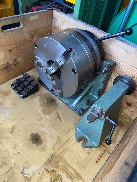 Teilapparat mit Gegenspitze und Dreibackenfutter (Gebraucht) in Boswil ...