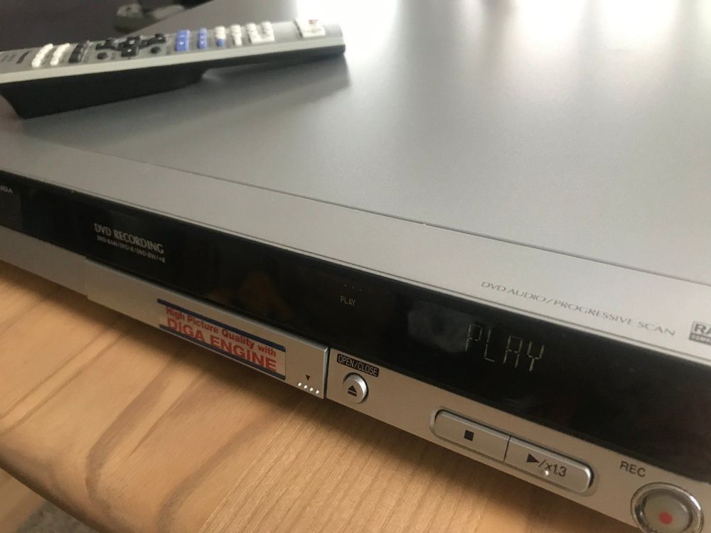 Panasonic DMR-ES10 DVD Recorder Player (Gebraucht) in Küsnacht ZH für ...