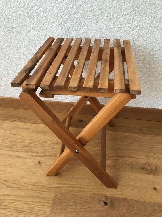 KLAPPHOCKER zum Sitzen oder für eine Pflanze | Kaufen auf Ricardo KLAPPHOCKER zum Sitzen oder für eine Pflanze | Kaufen auf Ricardo