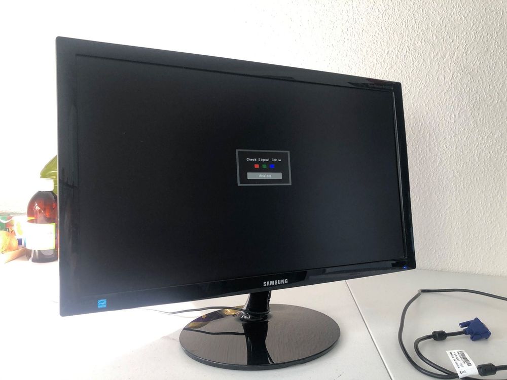 Samsung SyncMaster S24B300 | Kaufen auf Ricardo